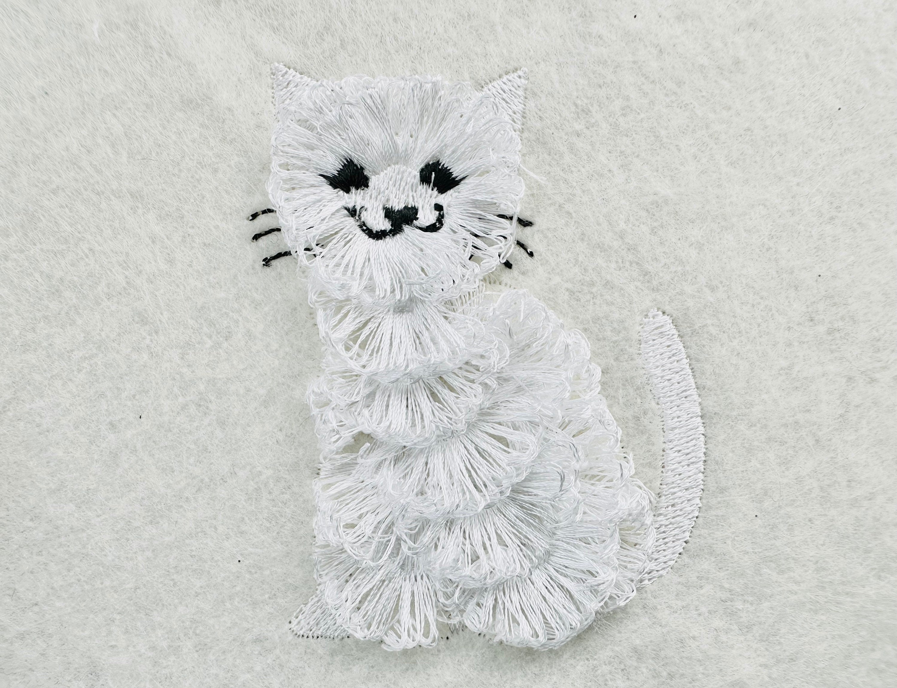 Fluffy Chenille Cat Fringe Design - Machine embroidery designs cute ...