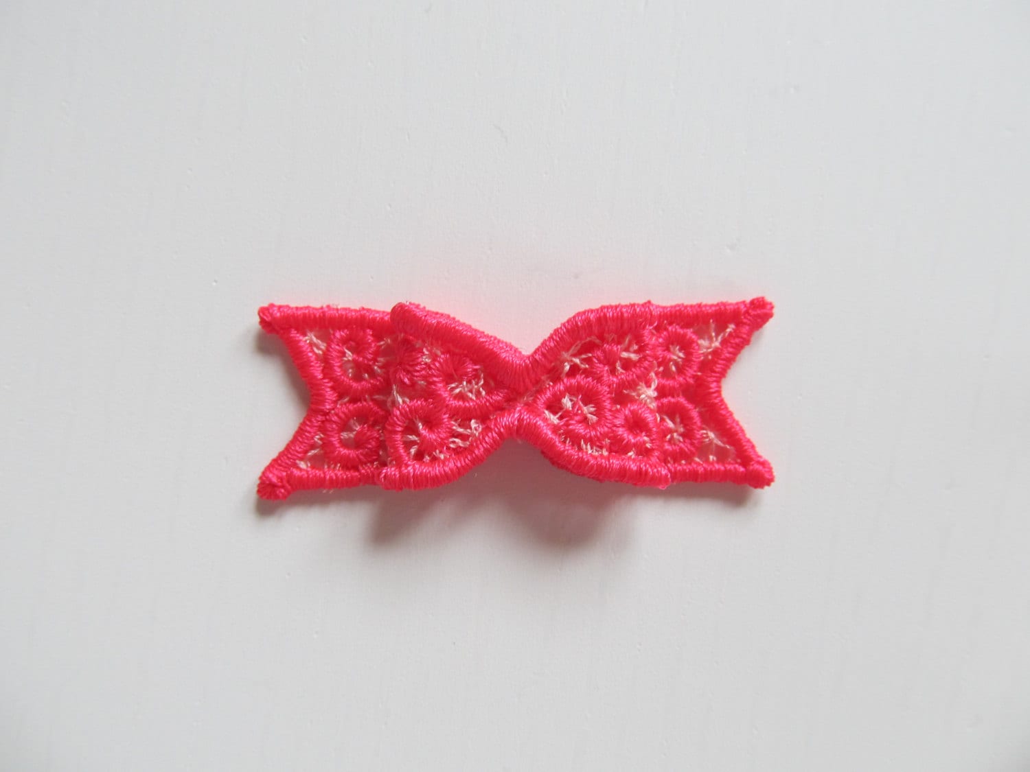 Little Princess MINI bow - FSL, Free standing lace, curl Bow - machine ...
