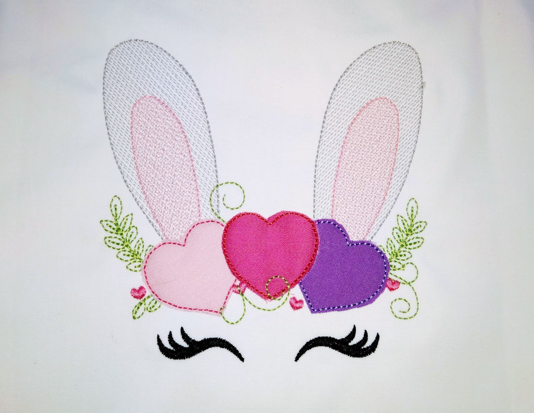 Light Stitch Bunny Face with Heart – Artapli designs